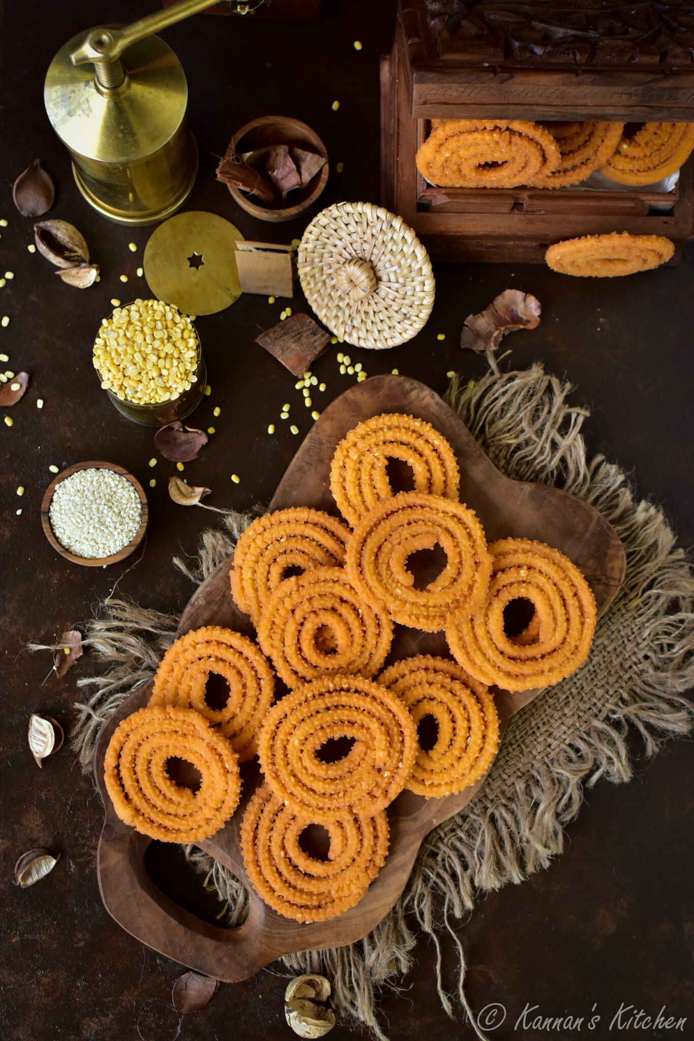 Mullu Murukku | Moong Dal Chakli - Kannan's Kitchen