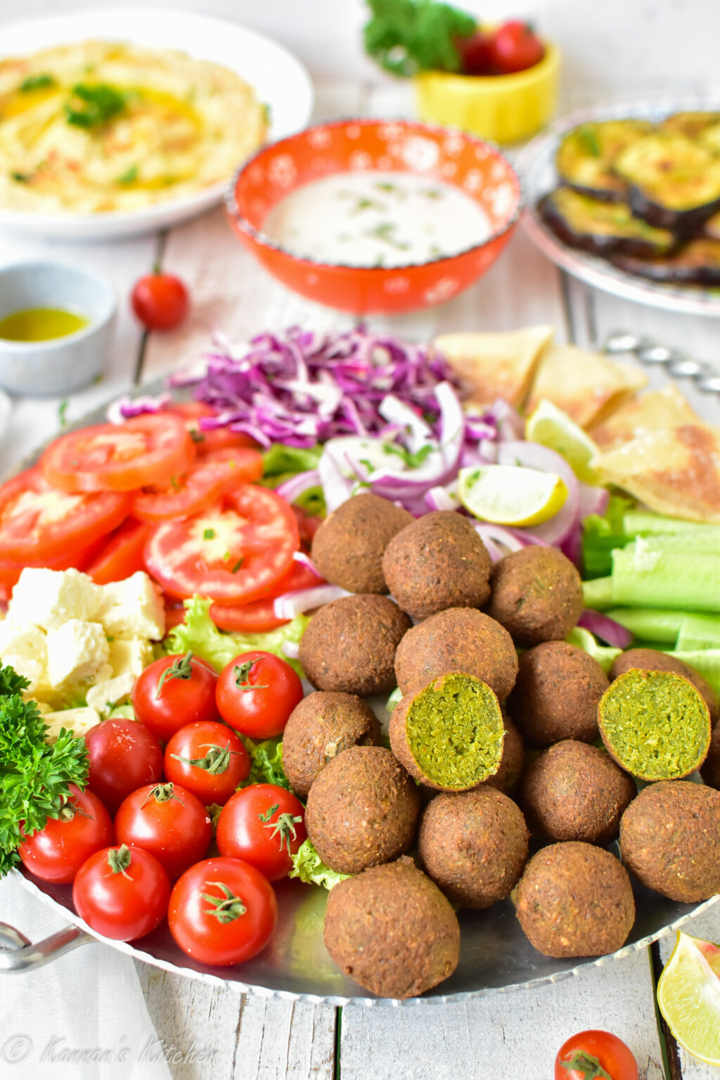 Falafel with Hummus & Tahini Sauce - Kannan's Kitchen